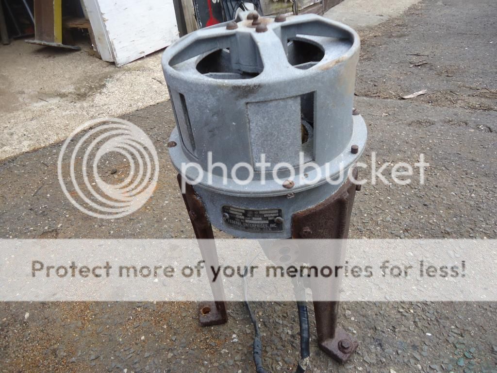 Federal Enterprises Type 2 Siren - The Siren Board